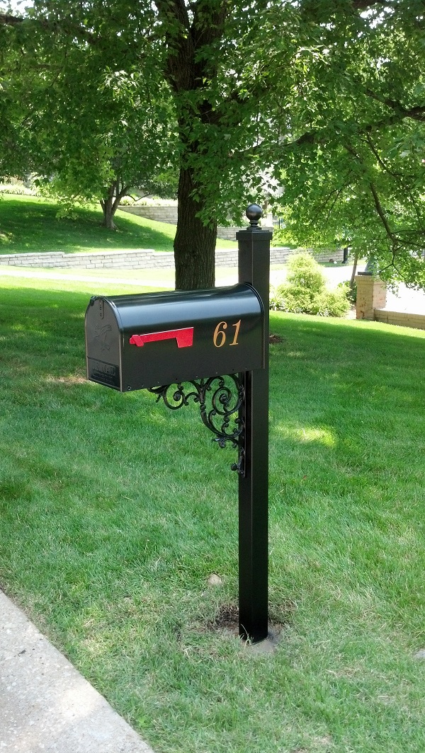 Aluminum Abbey | Mailbox Head Quarters